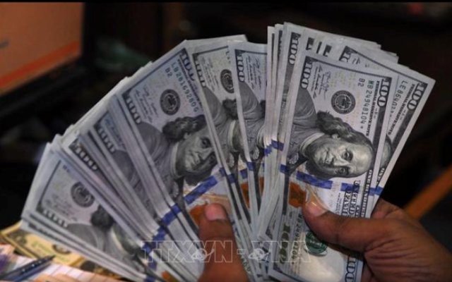 Mỹ: Đề xuất áp trần lãi suất thẻ tín dụng dẫn tới làn sóng bán tháo cổ ...