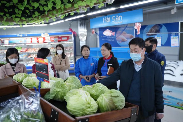 Siêu thị MM Mega Market Thanh Xuân vi phạm ghi nhãn hàng hóa: Ai chịu ...