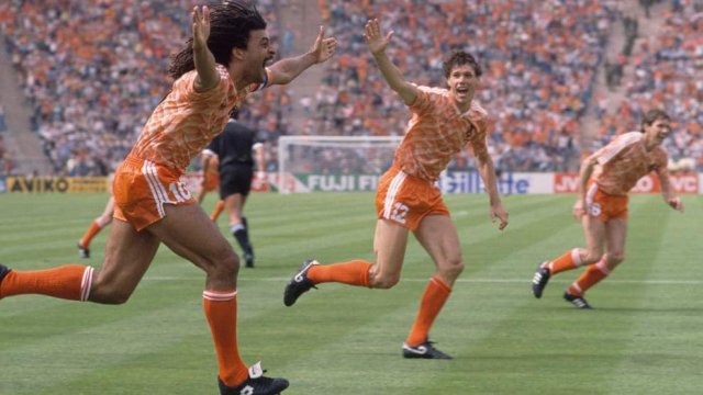 Ai đã ghi bàn quyết định giúp hà lan thắng euro 1988 | AI Hay - Hỏi ...