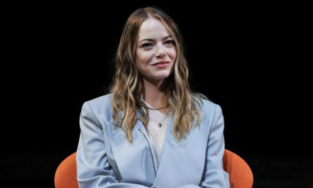 Emma Stone sẽ ra sao nếu sinh năm 1993? | AI Hay - Hỏi ngay đáp hay